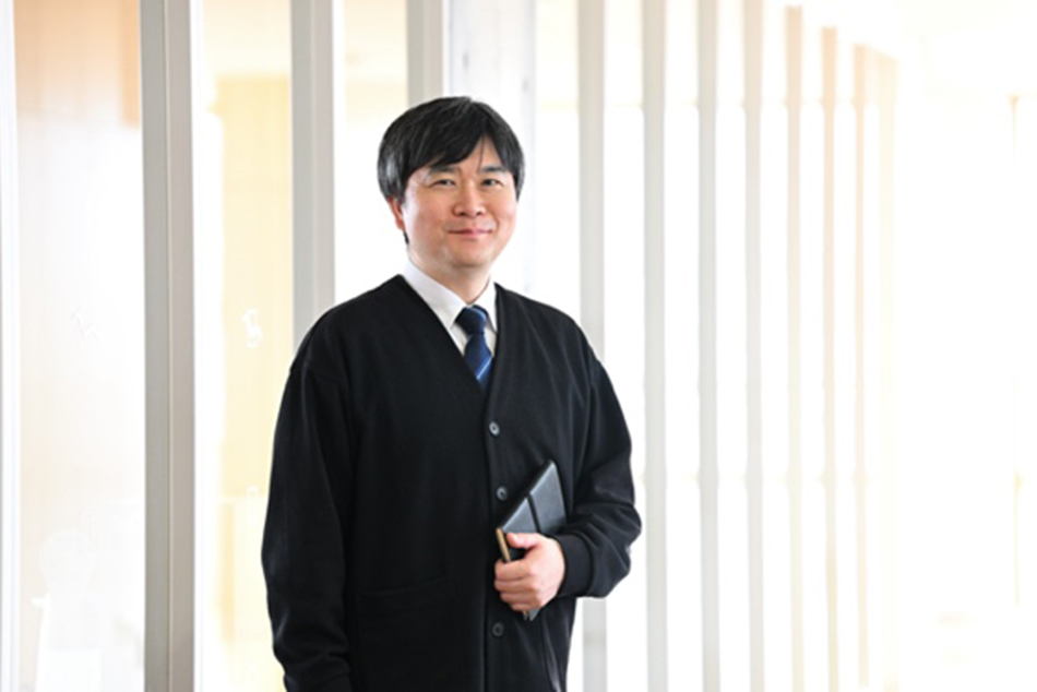 五十嵐 彰 先生 ｜文教大学学園広報誌「あやなりBP」